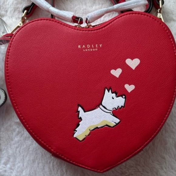 RADLEY LONDON | Bags | Nwt Radley London Love Potion Zip Around Heart ...